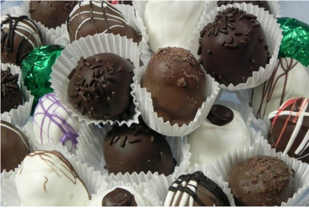 Satisfy your sweet tooth at these 5 Cincinnati chocolate ...